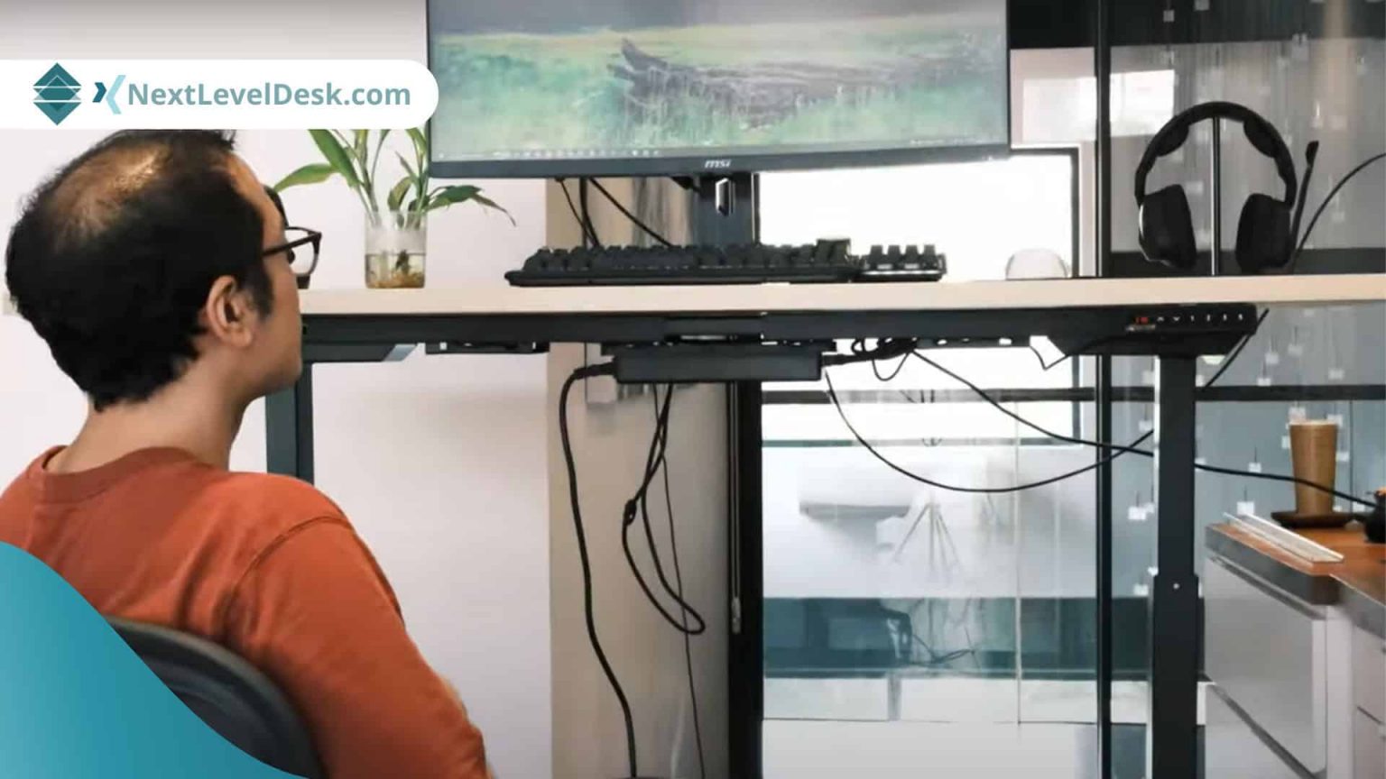 How to Fix a Wobbly Desk: 7 Easy Repairs for a Strong Setup