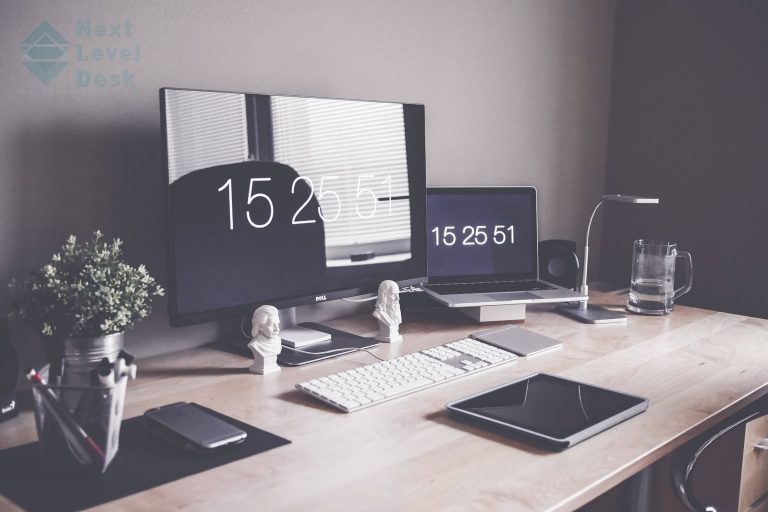 Desk in front of a window? [Pros+Cons] & [New Ideal Setup]